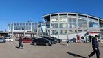 Переход (Kosmonavtov Highway No:4), alışveriş merkezleri  Perm'den