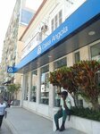 Caixa Angola (Luanda, Avenida Lenine), banka  Loanda'dan