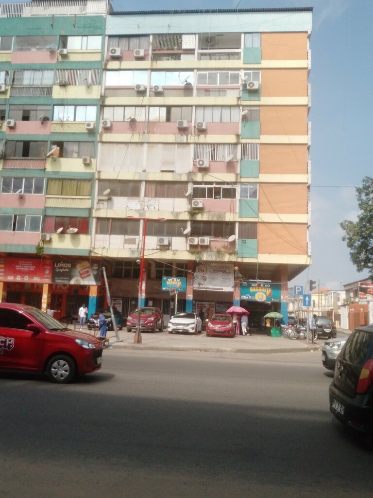 Otomobil servisi Comst Soluções Tecnológicas Comercio e Serviços, Loanda, foto