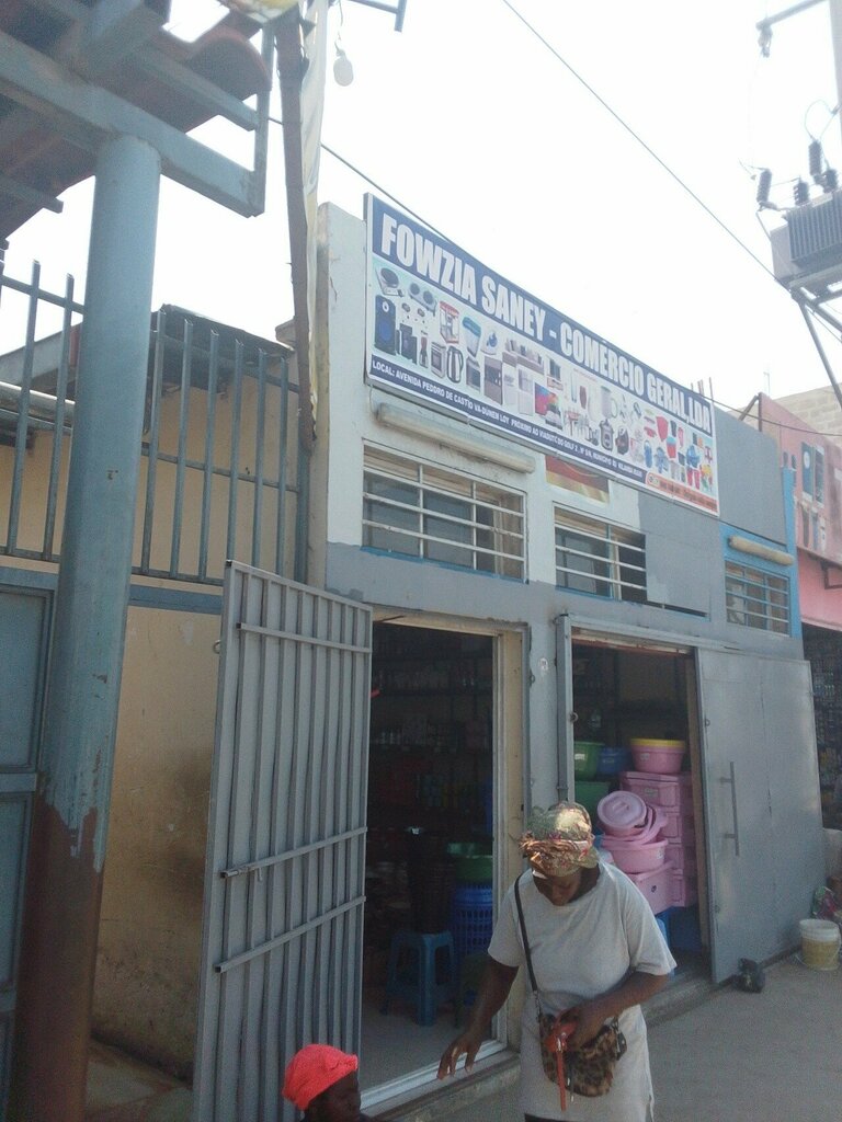 Büyük mağazalar Fowzia Saney, Loanda, foto
