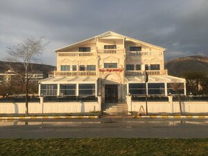Beyaz Köşk Hotel & Cafe (Bitlis, Tatvan, Sahil Mah.), otel  Tatvan'dan