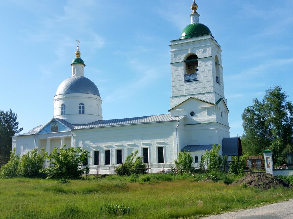 Ortodoks kiliseleri Церковь Троицы Живоначальной, Vladimirskaya oblastı, foto