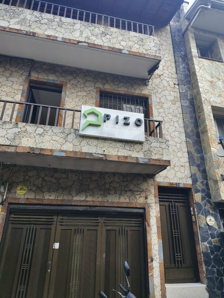 Emlak ofisi Pizo Inmobiliario, Medellin, foto
