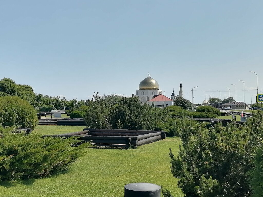 Arkeolojik sit alanı Руины мавзолея, Tataristan, foto