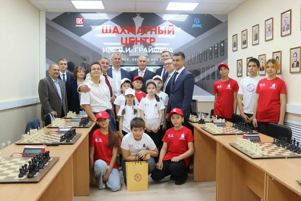 Satranç kulübü Шахматный центр имени В.И. Грайфера, Jirnovsk, foto