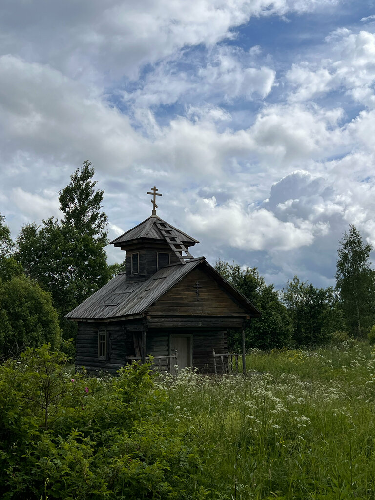 Ortodoks kiliseleri Часовня Покрова Пресвятой Богородицы, Tverskaya oblastı, foto