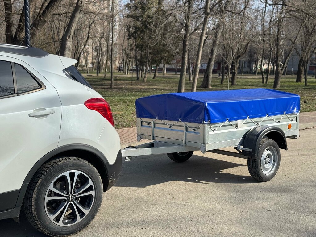 Araç römorkları Прогресс, Velikiy Novgorod, foto
