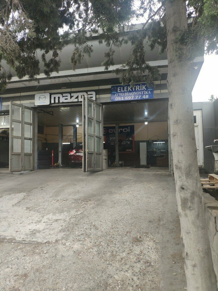 Otomobil servisi Mazda, Bakü, foto