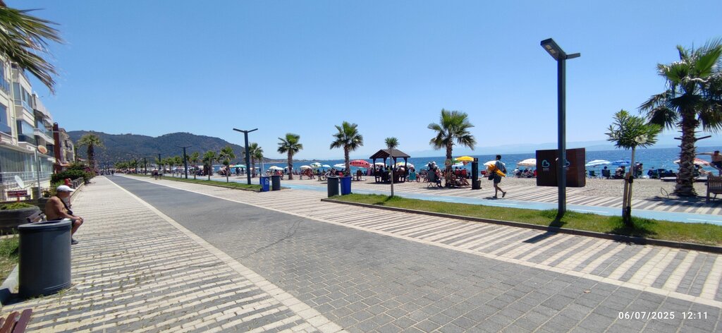Plaj 30 Evler Mevkii Antandros Plajı, Edremit, foto