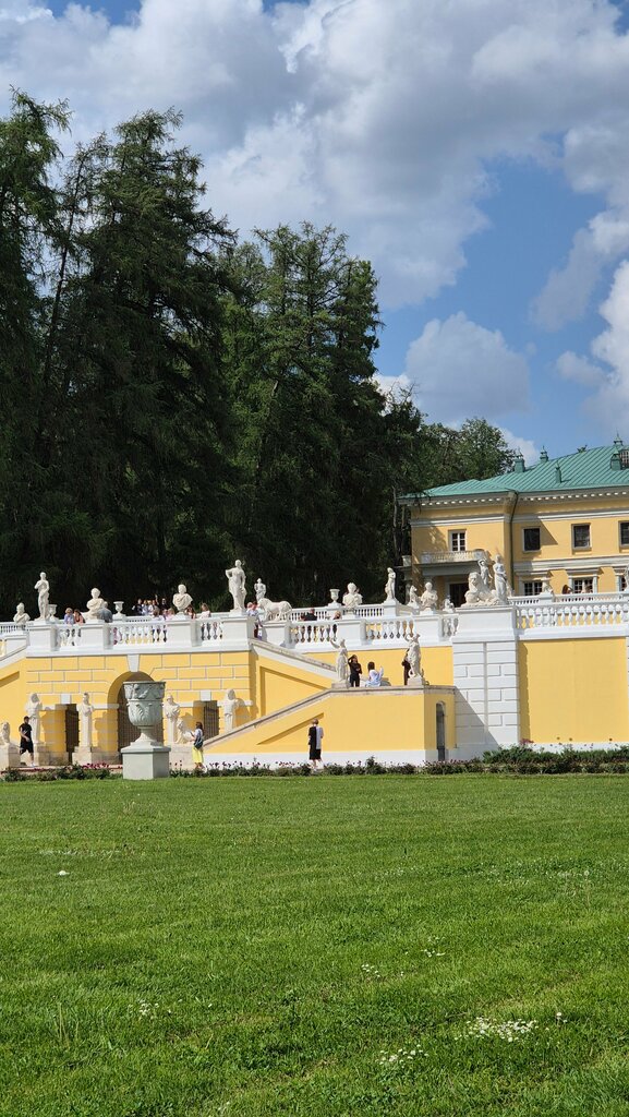 Yüzme havuzları Swimming pool Sanatorium Arkhangelskoe, Moskova ve Moskovskaya oblastı, foto