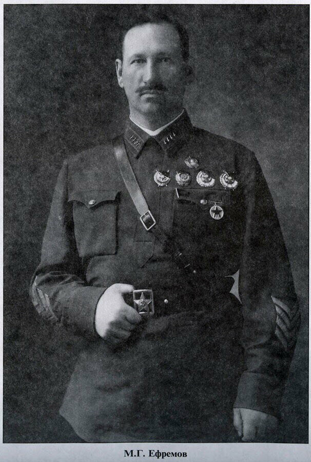 Anıt, heykel Месте гибели Михаила Григорьевича Ефремова, Kalujskaya oblastı, foto