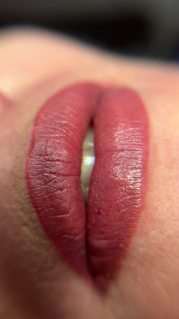 Kalıcı makyaj stüdyosu Студия Перманент, Ugliç, foto