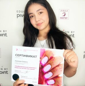 Diva (Oktyabrskiy Avenue No:145), kuaför meslek eğitimi  Liubertsy'den