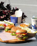 Ласточка (Rechnoy pereulok No:12Б, Sukko Village), kafe  Krasnodarski krayından