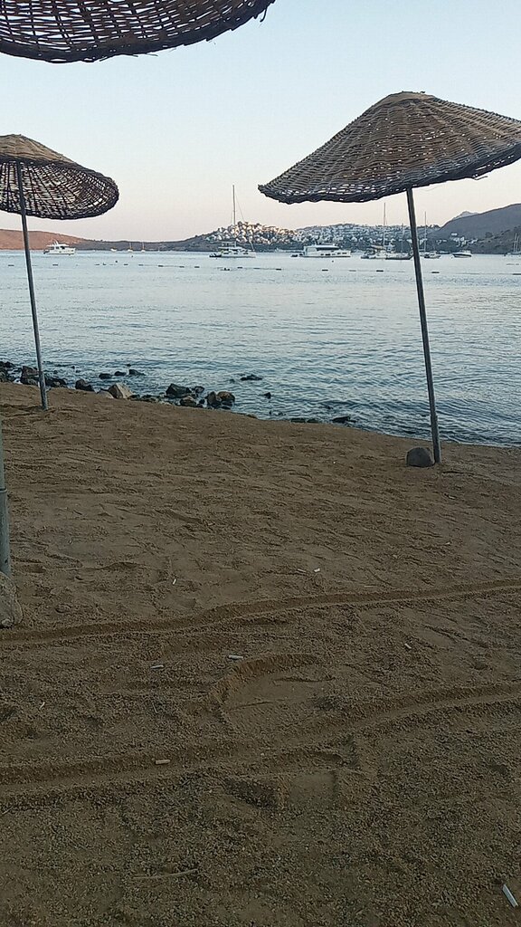 Plaj Yahşi Yelken Halk Plajı, Bodrum, foto