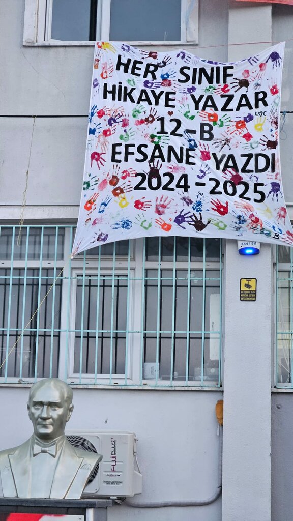 Lise Hacı Fatma Gül Mesleki Ve Teknik Anadolu Lisesi, İstanbul, foto