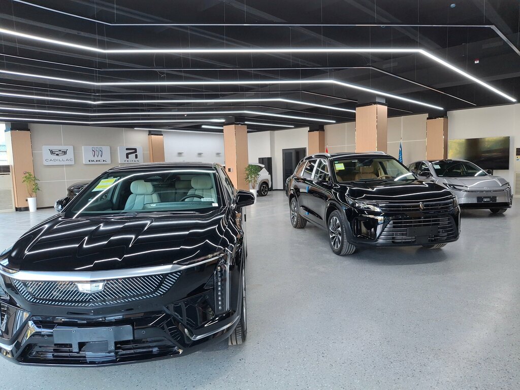 Otomobil satış galerileri Pimix Auto, Taşkent, foto