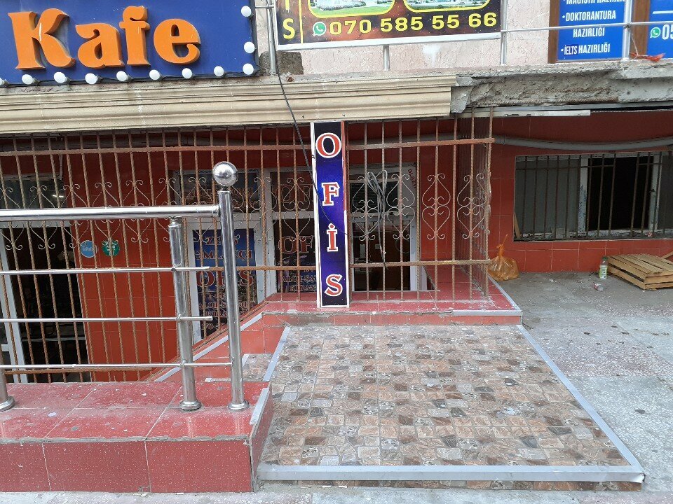 Ticari gayrimenkul alım satımı Ofis, Bakü, foto
