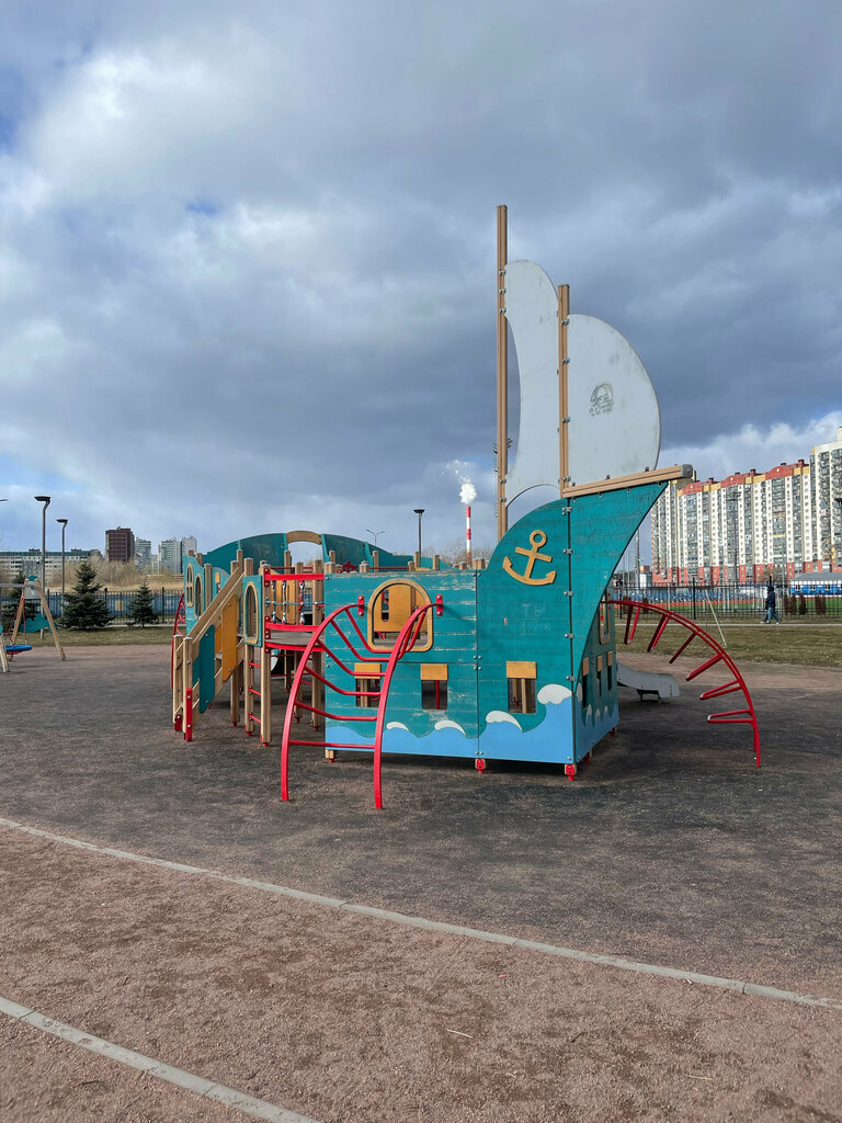 Oyun alanı Playground, Saint‑Petersburg, foto