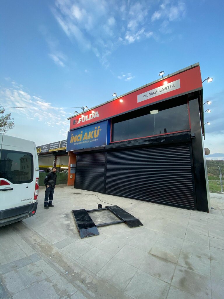 Oto lastik tamiri Yılmaz Lastik, İstanbul, foto