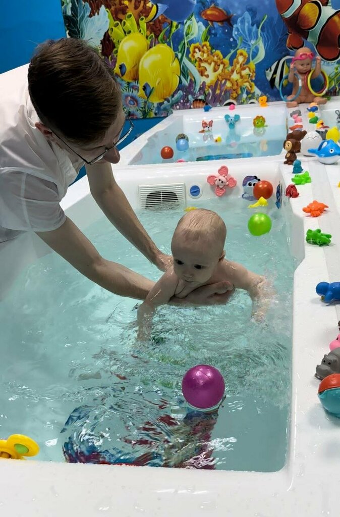 Yüzme okulu Tsentr detskogo plavaniya Bul-bul, Kazan, foto