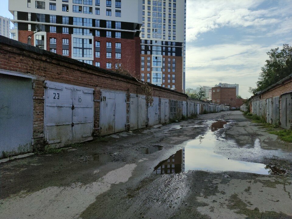 Garajlar Гаражно-эксплуатационный кооператив № 25, Yekaterinburg, foto