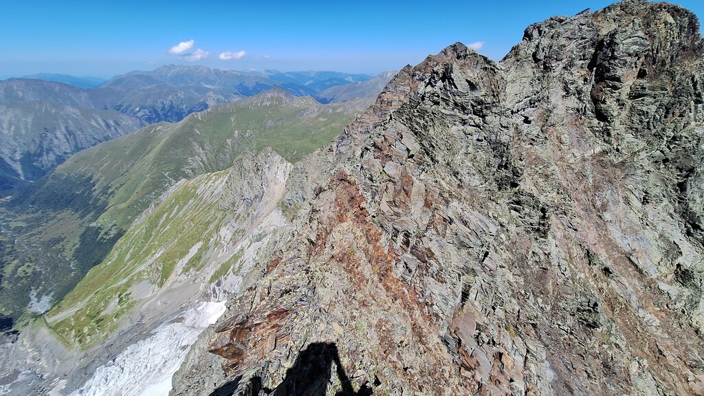 Dağ zirvesi гора Псеашха Северная 3256, Krasnodarski krayı, foto