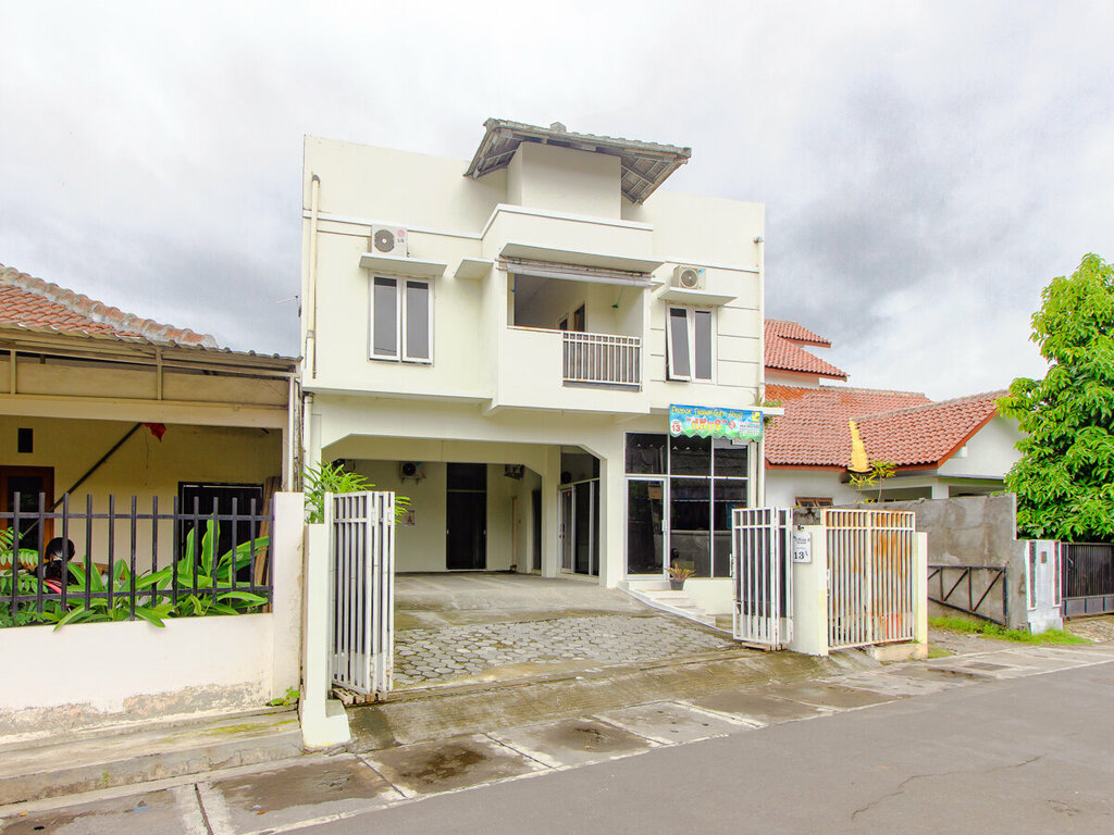 Otel Oyo 3083 D Kost 3 Syariah, Yogyakarta, foto