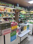 Продукты (Naberezhnaya ulitsa No:18/2, selo Semyonovskoye), market  Moskova ve Moskovskaya oblastından