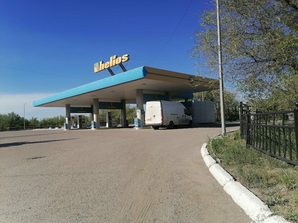 Benzin istasyonu Helios, Aktöbe, foto