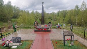 Павловский плацдарм (Kaluga Region, Ugra National Park, voyenno-memorialnaya tropa Pavlovskiy platsdarm), anıt, heykel  Kalujskaya oblastından