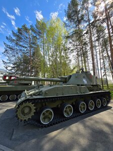 Военная техника (Sverdlovsk Region, Zarechniy), teknoloji anıtı  Zareçny'den