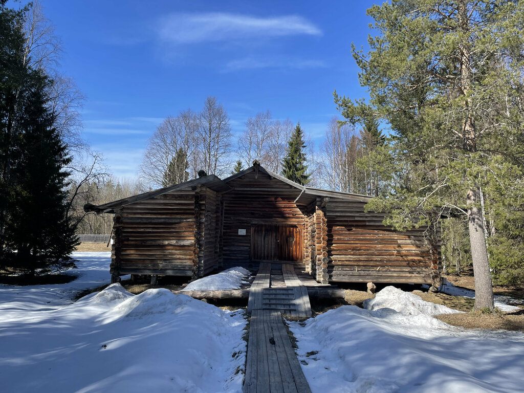 Turistik yerler Гумно с овинами из села Боросвидь, Arhangelskaya oblastı, foto