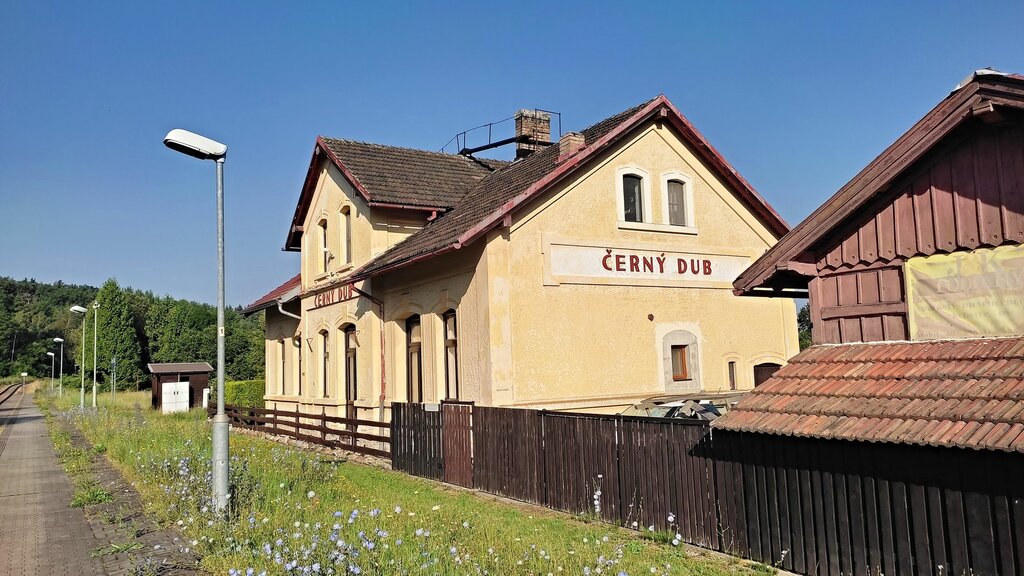 Tren istasyonu Černý Dub, Güney Bohemya Bölgesi, foto