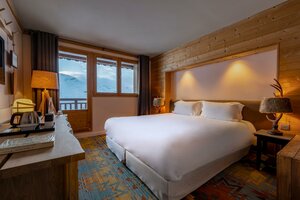 Hotel Kaya (Auvergne-Rhône-Alpes, Savoie, Arrondissement d'Albertville, Les Belleville, Reberty), otel