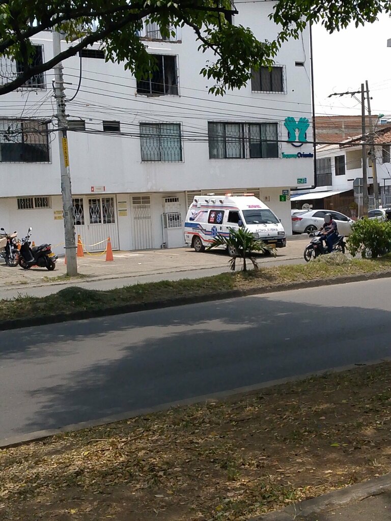 Tıp merkezleri ve klinikler Clínica Traumaoriente, Cali, foto