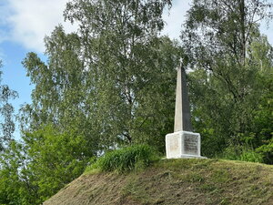 Мемориал погибшим воинам (Magiliowskaja voblasc, Byhawski rajon, Smolitskiy selsovet, vioska Dabuža), anıt, heykel  Mogiliovskaya oblastından