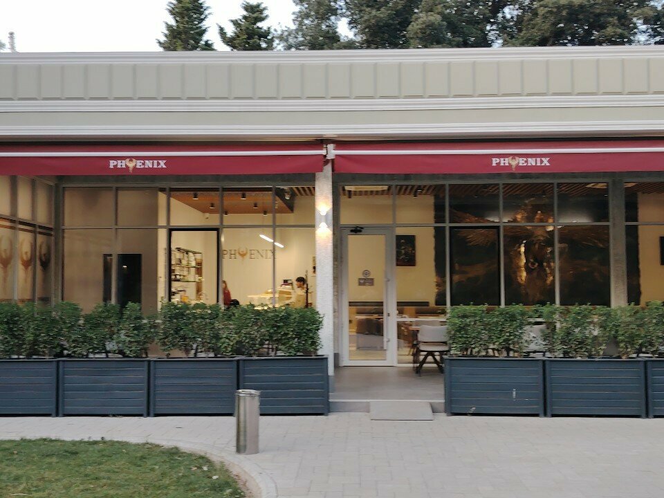 Kahve dükkanları Phoenix, Bakü, foto