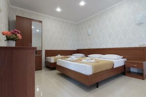 Vita (ulitsa Kati Solovyanovoy No:85, Anapa), otel  Anapa'dan