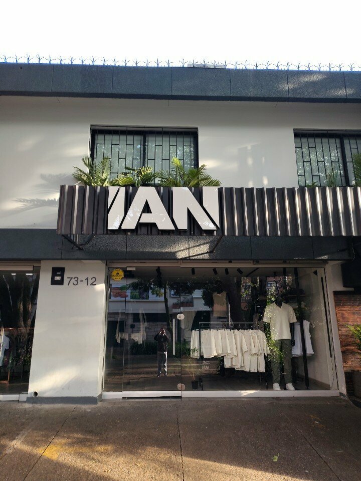 Giyim mağazası Ian Collection, Medellin, foto