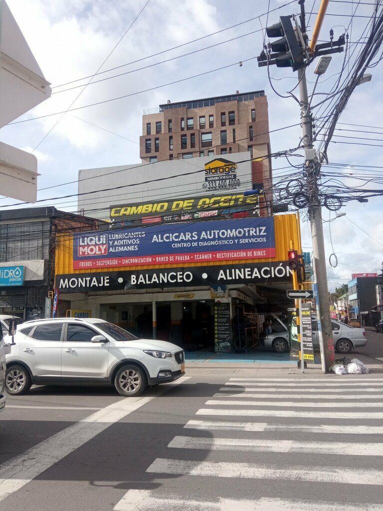 Otomobil servisi Alcicars - Taller Automotriz, Bogota, foto