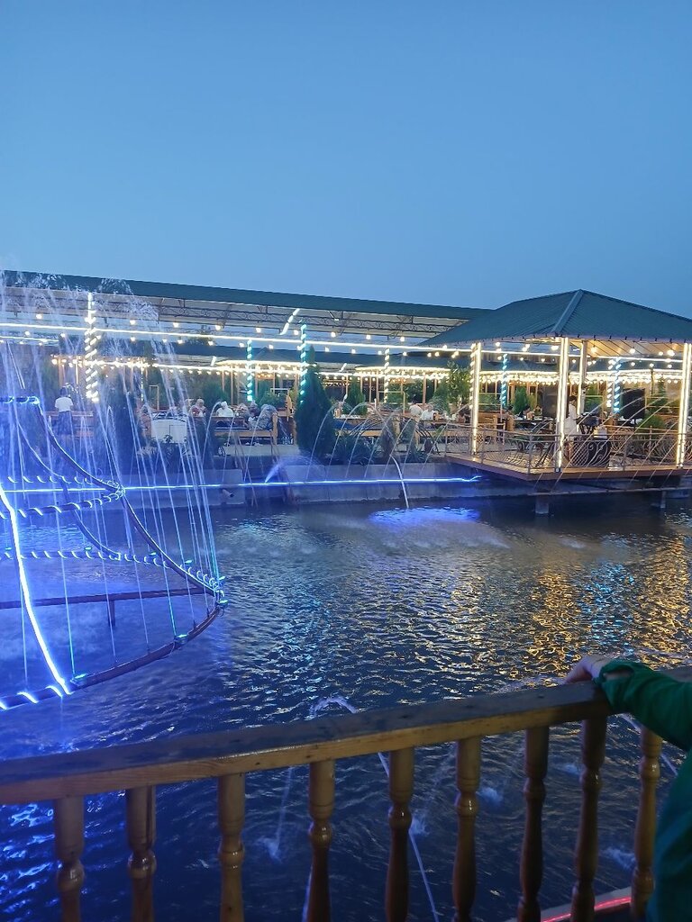 Restoran Otakhon Jannat Chaykhana, Ürgenç, foto