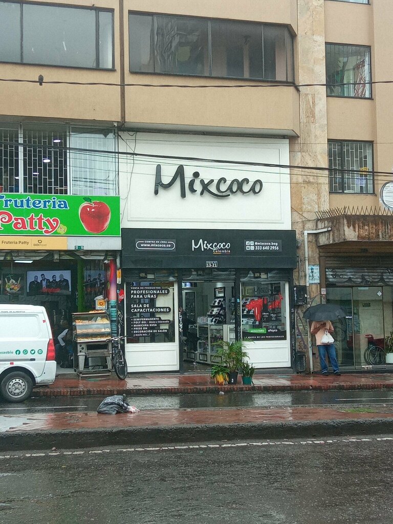 Kozmetik ve parfümeri firmaları Mixcoco Bogotá, Bogota, foto