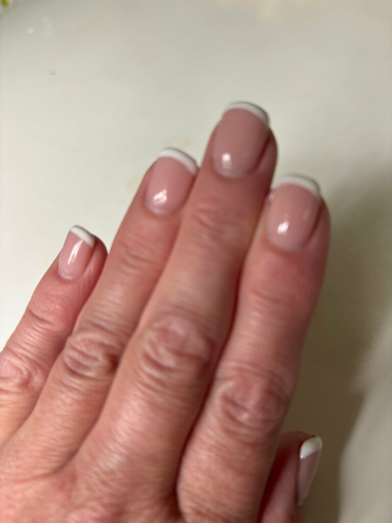 Manikür-pedikür Levina Nail Lounge, Koroliov, foto