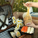 Sun-Thai (улица Комбрига Потапова No:12), suşi restoranı  Sevastopol'dan