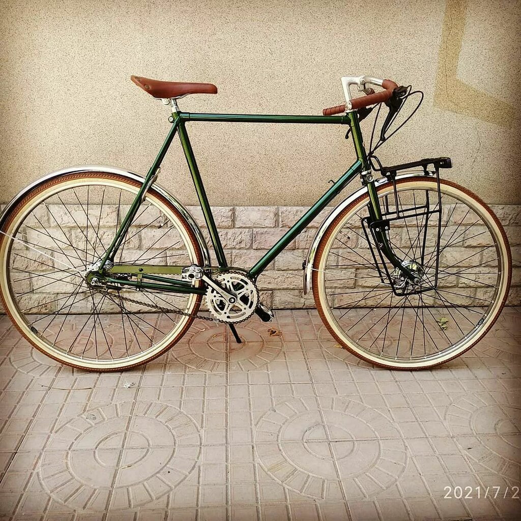 Bisiklet tamircileri Just roll bike studio, Taşkent, foto