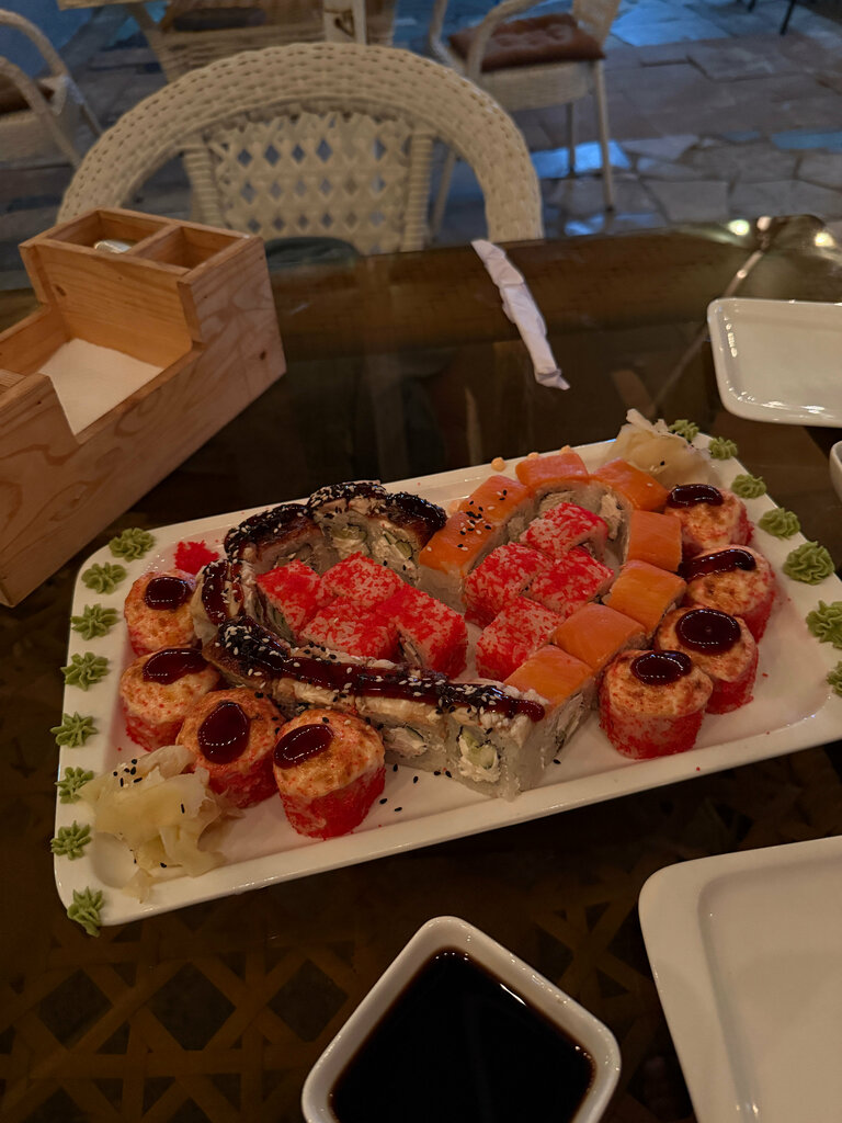 Suşi restoranı Tokio Roll, Gagra, foto