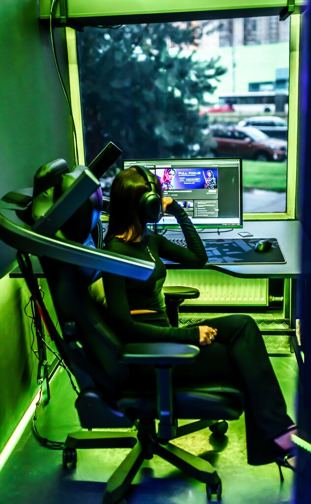 Bilgisayar kulübü Full Focus, Saint‑Petersburg, foto