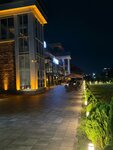 F-Park (ulitsa Ugnich No:64Г), alışveriş merkezleri  Baksan'dan
