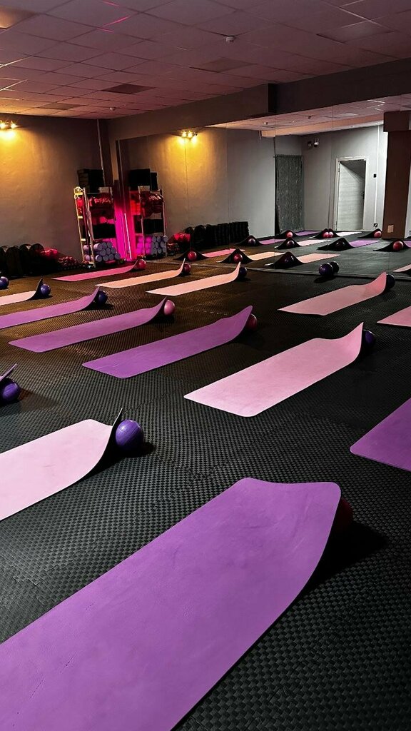 Fitness kulüpleri Iskra, Langepas, foto